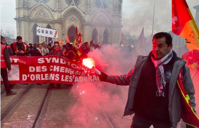 LES CHEMINOTS ET CHEMINOTES S’ADRESSENT À VOUS | NPA Loiret